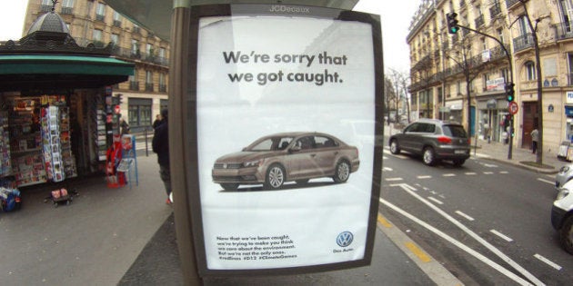 Así recuerdan los activistas de Brandalism al Grupo Volkswagen su ...