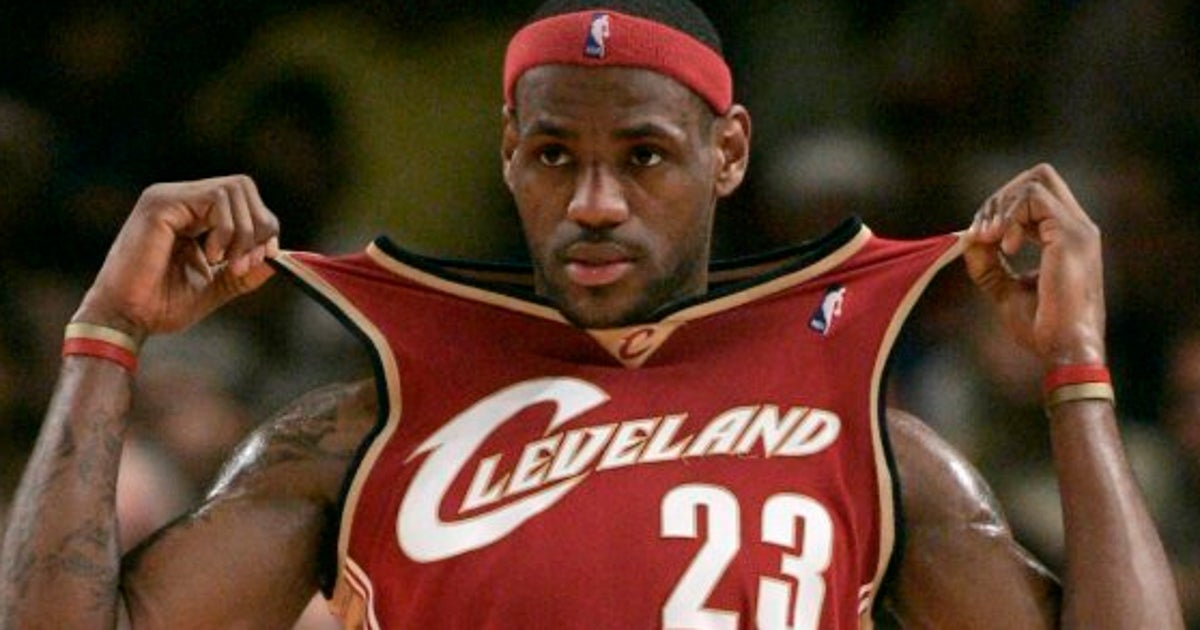 LeBron James regresa a los Cleveland Cavaliers | El HuffPost