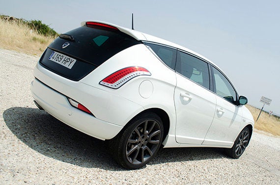 Contacto: Lancia Delta S Momo Design 190 CV | El HuffPost Noticias