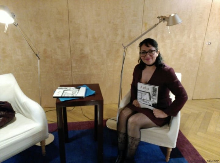 La mujer que ilustra el placer de estar 'A solas' | El HuffPost Tendencias