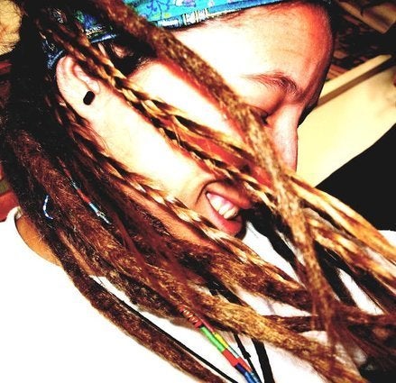 Guía completa para hacer, cuidar y limpiar (sí, limpiar) rastas | El ...