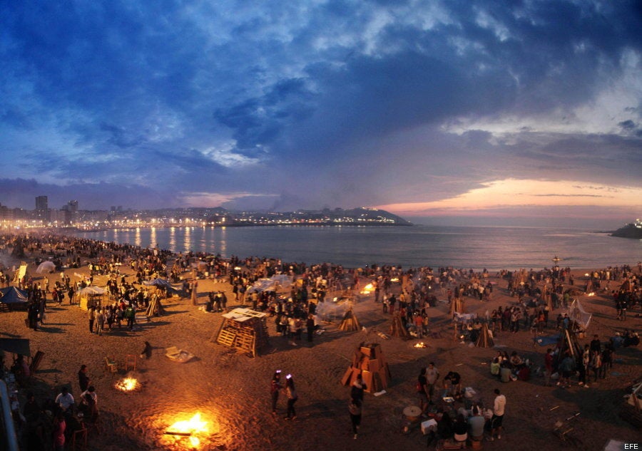 Hogueras San Juan 2014: 9 fotos de la noche más mágica del año | El HuffPost