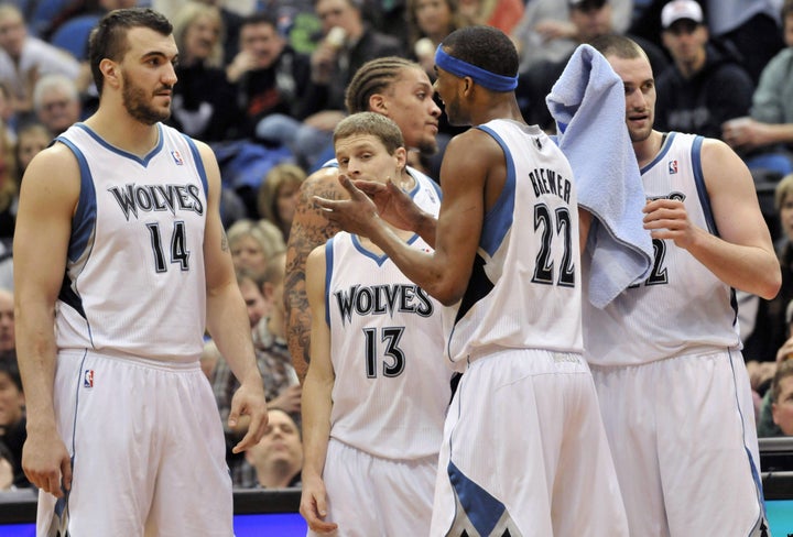 Timberwolves Receive 5 Technical Fouls In 10 Seconds, Lose 107-96 To ...