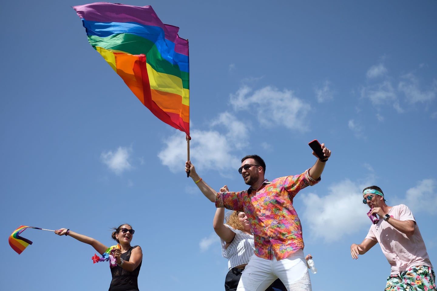 Puerto Rico Bans Conversion Therapy For LGBTQ Youth | HuffPost Latest News