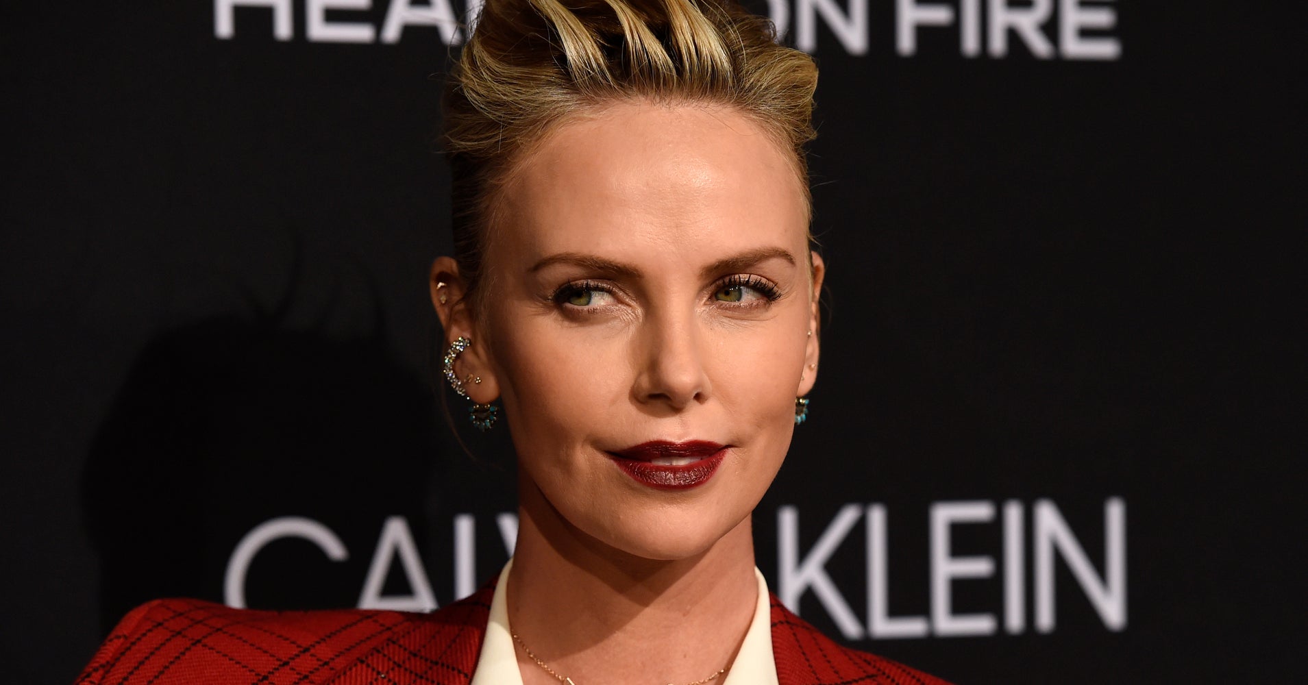 'Shockingly' Single Charlize Theron Wants Someone To 'Grow A Pair' And ...