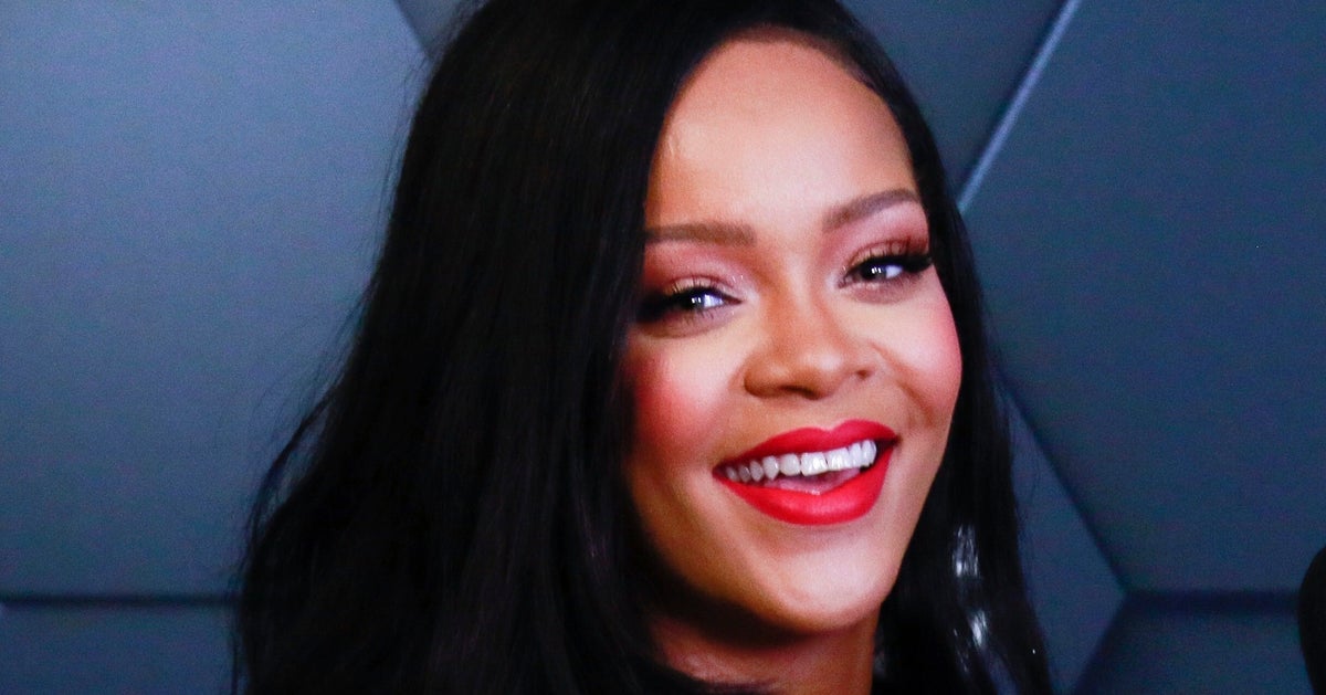 Rihanna Trademarks 'Fenty Skin,' Sparking Talk Of Skin Care Line ...
