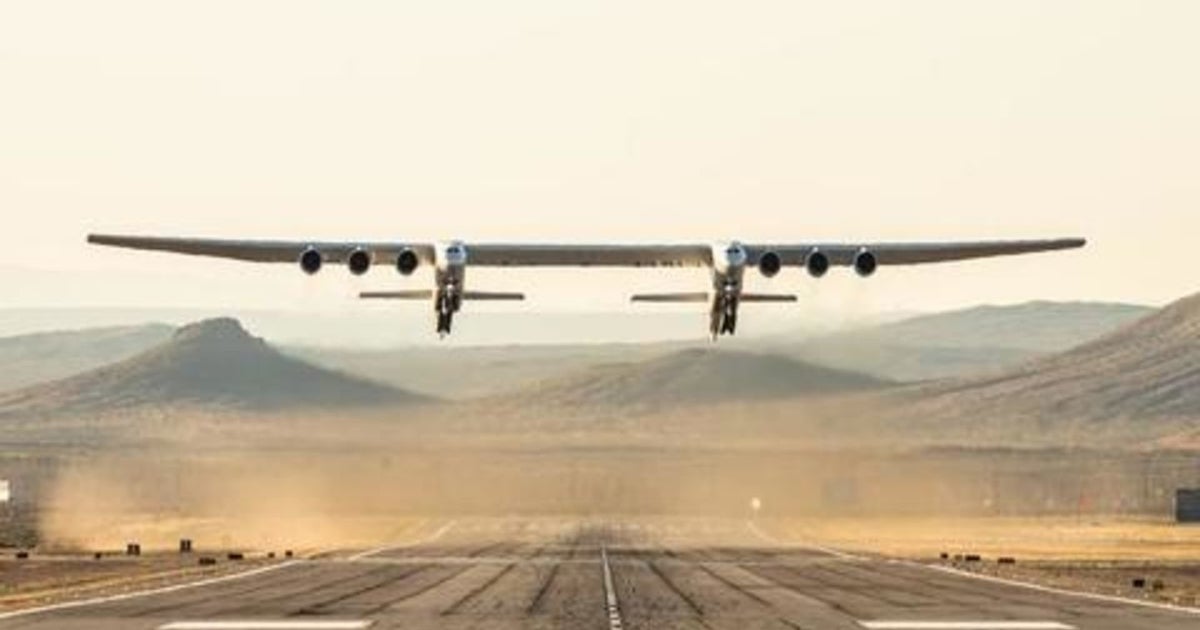 Watch The World's Largest Plane Fly For The First Time | HuffPost UK News