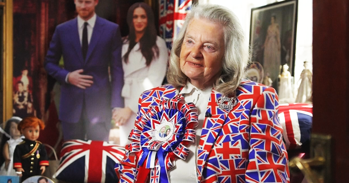 The Royal Mega Fans Awaiting Baby Sussex | HuffPost UK News