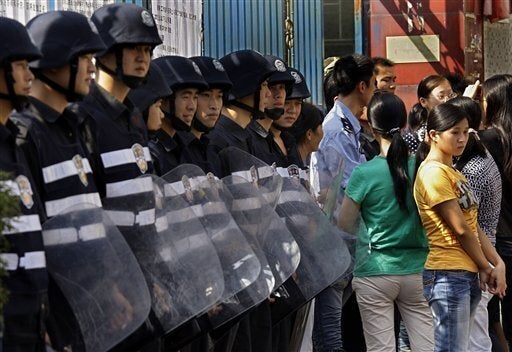 Chinese Police Staff Damage Government Property In "Highly Unusual ...