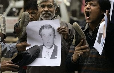 Man Detained After Supporting Bush Shoe-Thrower | HuffPost The World Post