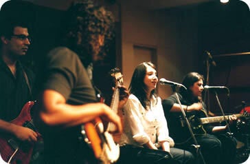 Pakistan Girl Band, Zeb And Haniya, Creates A Stir | HuffPost The World ...