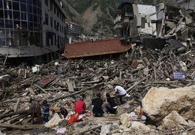 Apres Le Deluge: A New School Opens In China A Year After The Quake ...
