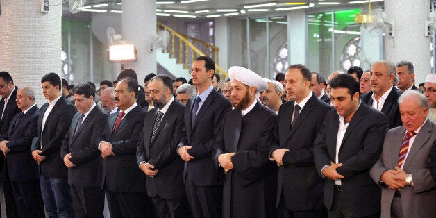 Syria's President Bashar Assad Prays At Damascus Mosque For Eid Al-Adha ...