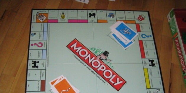 Il Monopoli compie 80 anni. La censura di Cuba, le edizioni particolari ...