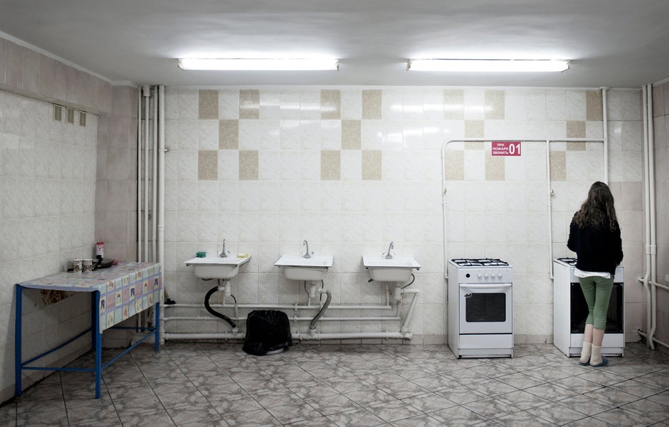 Intimate Portraits Capture Life Inside Moscow's Dorms | HuffPost The ...