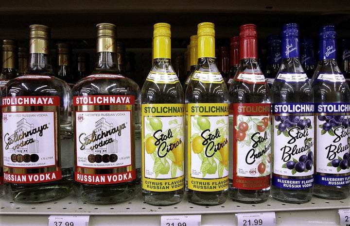 Alcoholism Booms In 'Dry' Pakistan | HuffPost The World Post