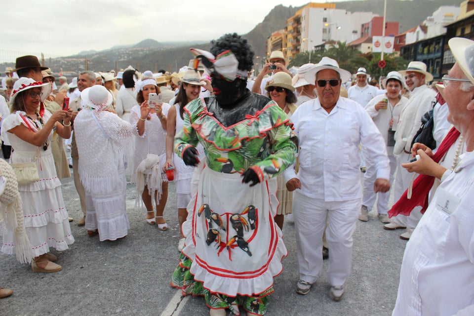 In Pictures: Los Indianos Carnival In Santa Cruz De La Palma | HuffPost ...