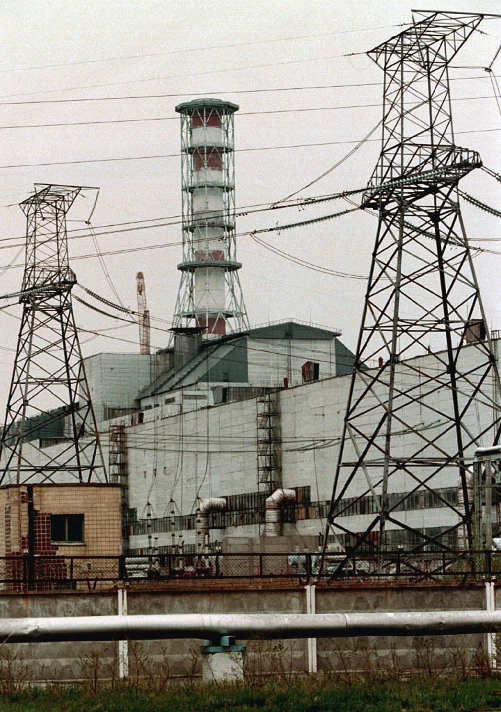 Burying The Beast: Giant Shield Built Over Chernobyl Reactor | HuffPost ...