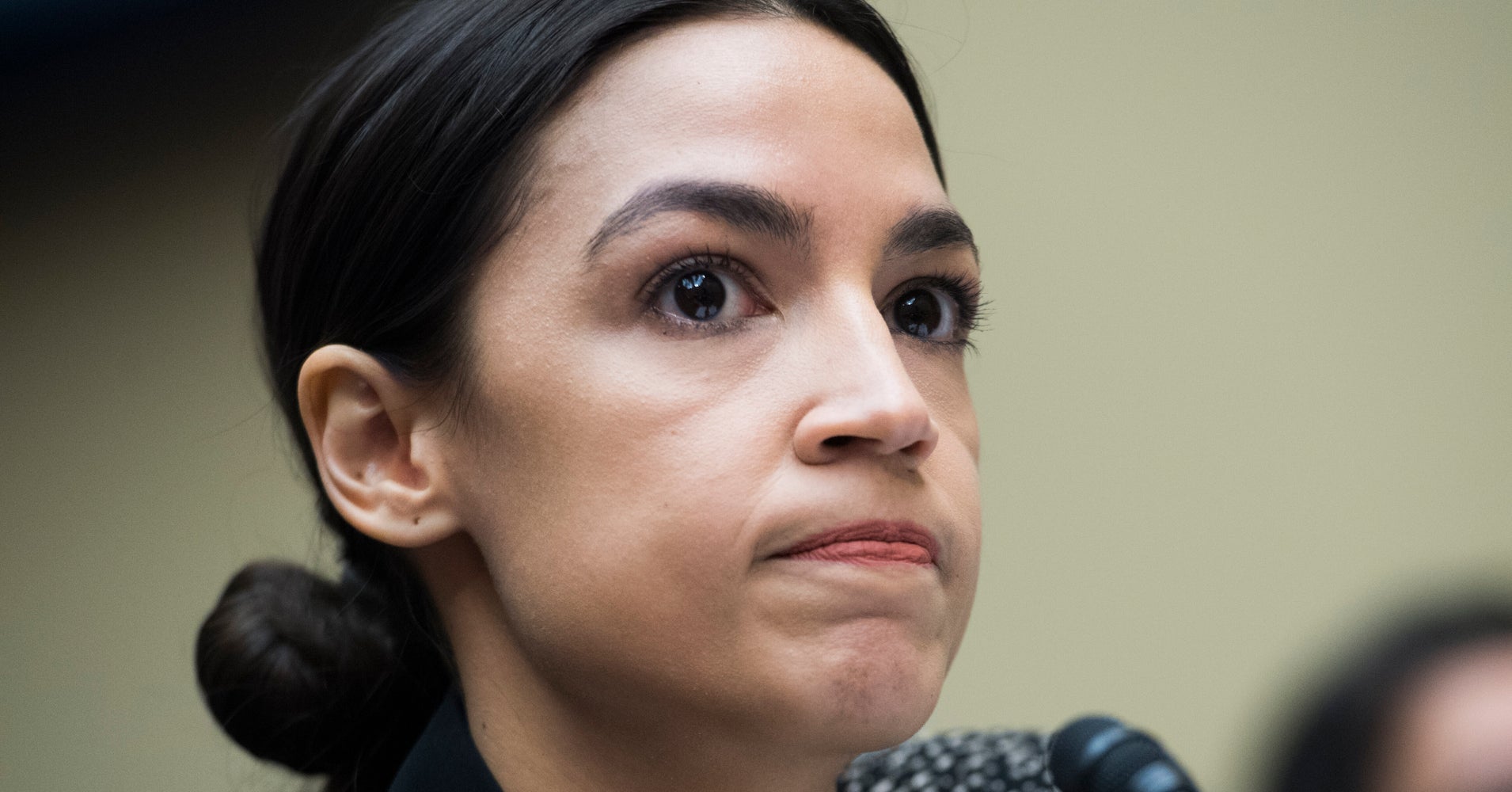 Alexandria Ocasio-Cortez Deletes Tweet After Mistaken Attack On Fellow ...