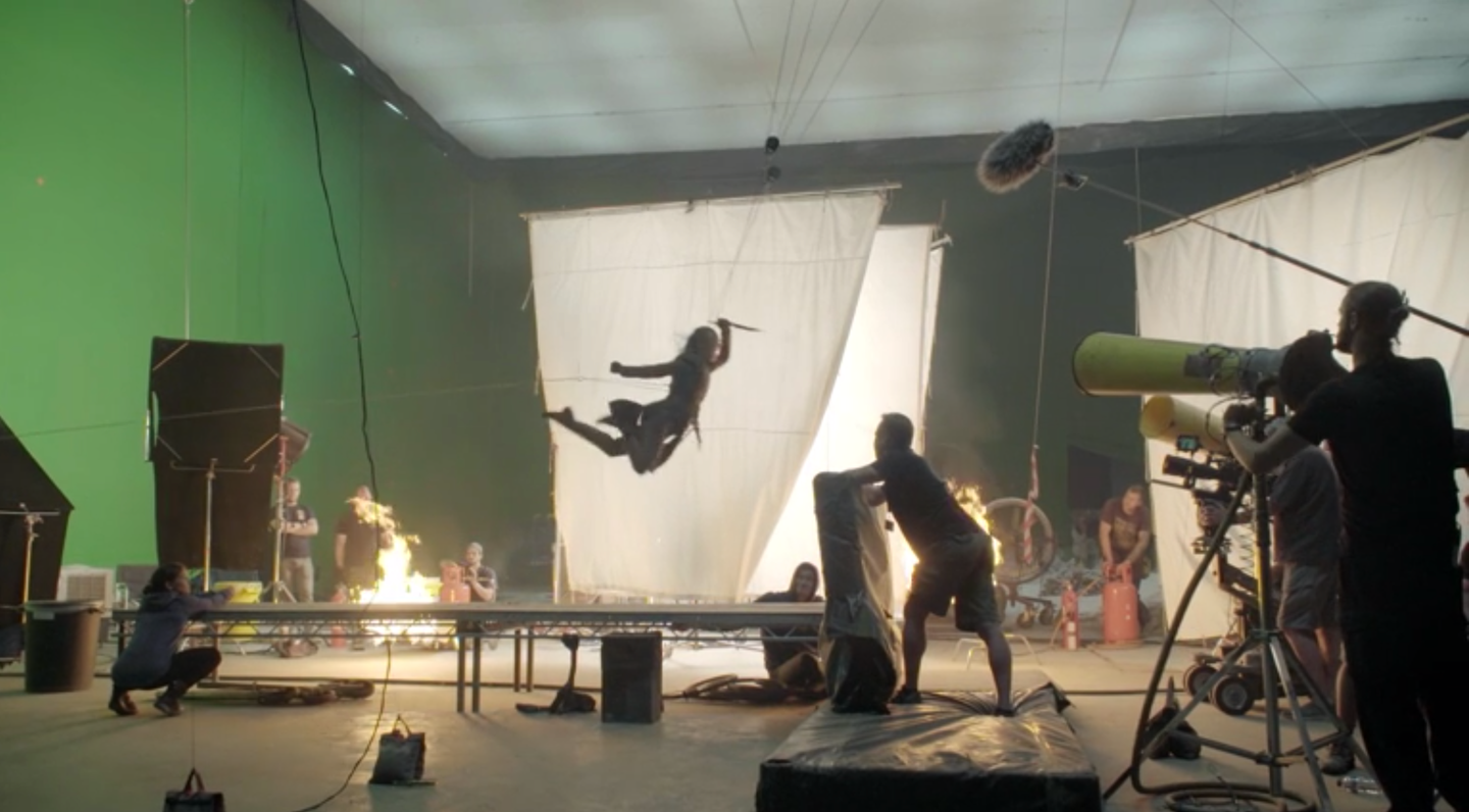 All About Arya's Deadly Leap On 'Game Of Thrones' | HuffPost Entertainment