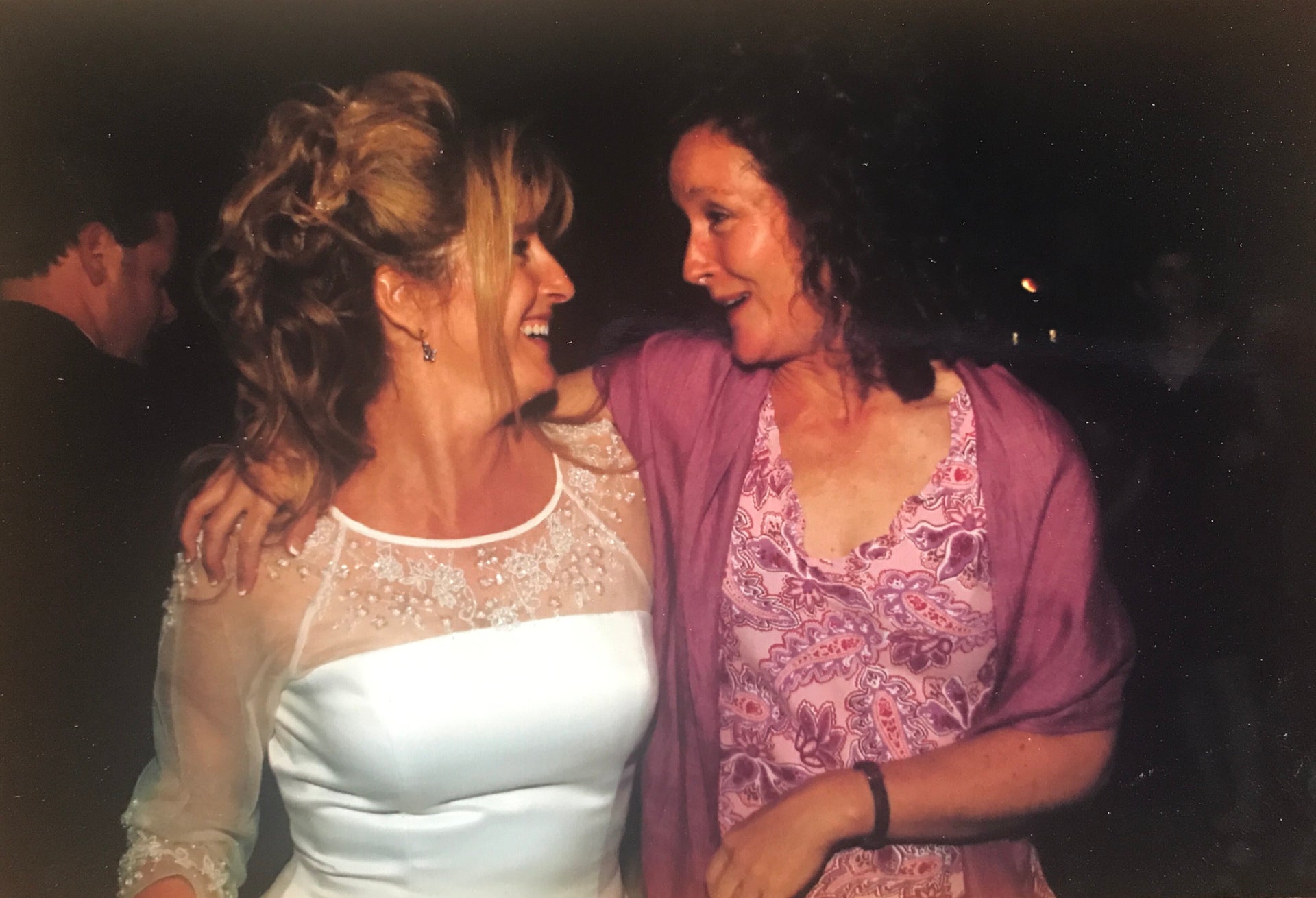 How To Stay Friends For 20, 30, 40, 50 Years, According To Longtime ...