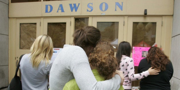 Dawson, 10 ans après - En 20 minutes, de collège à scène de crime ...