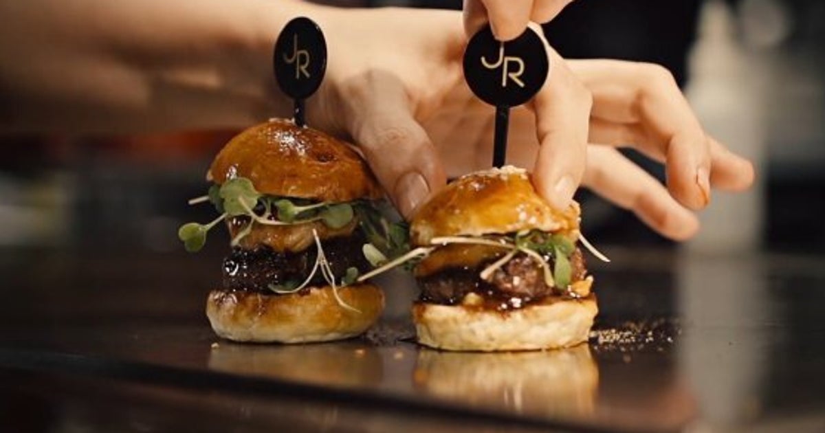 Ouverture de l'Atelier de Joël Robuchon à Montréal | HuffPost Vivre