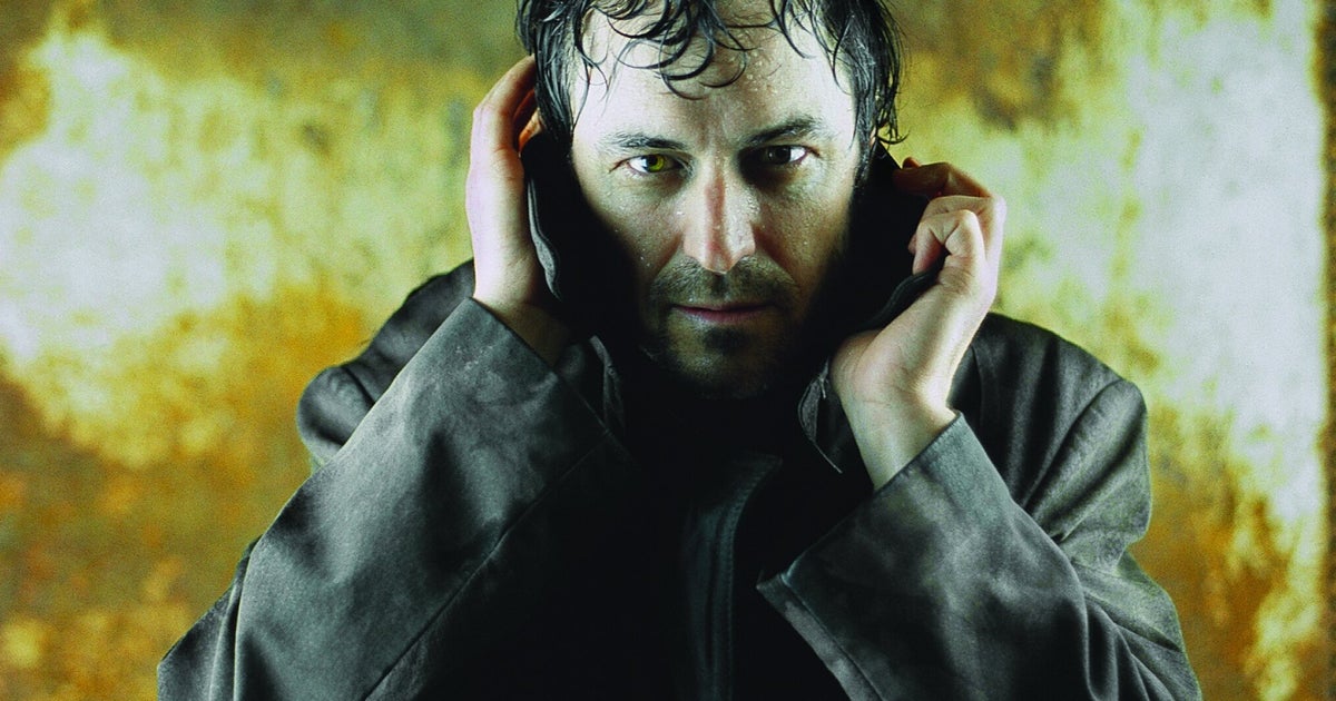 Le chanteur de Loco Locass Sébastien Ricard est reconnu coupable pour ...