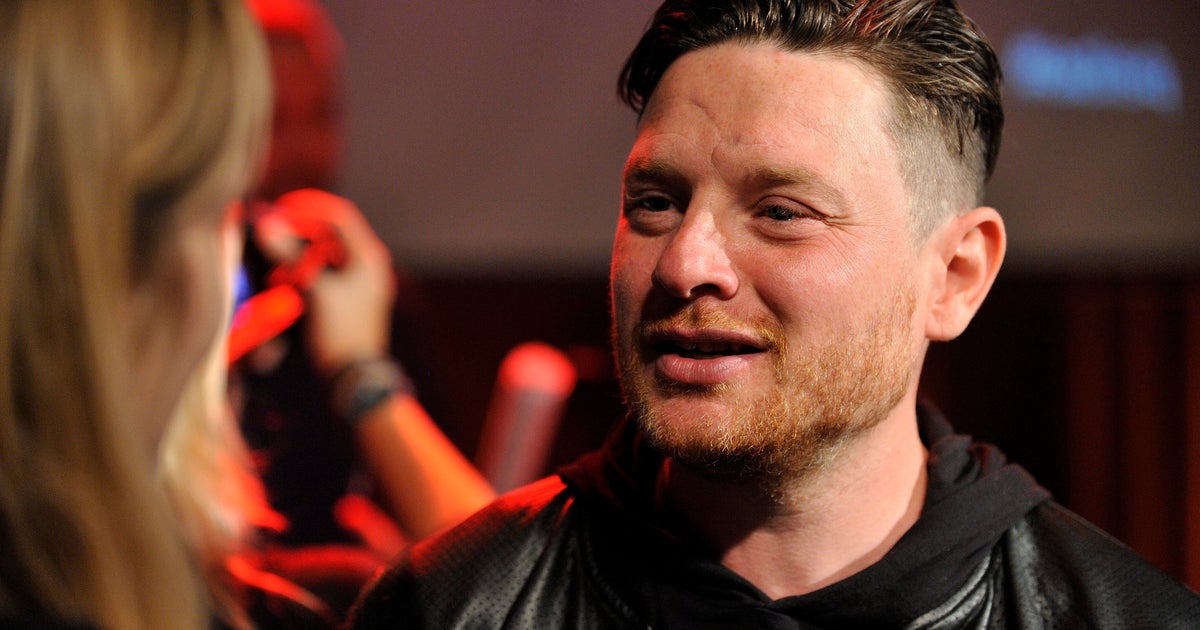 Yann Perreau et sa compagne perdent leur enfant | HuffPost Divertissement