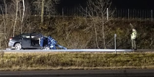 Deux femmes meurent dans un accident sur l'A25 | HuffPost Nouvelles