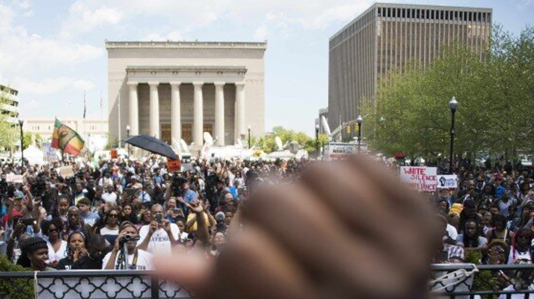 Le racisme: brèves réflexions sur une question sans fin | HuffPost ...