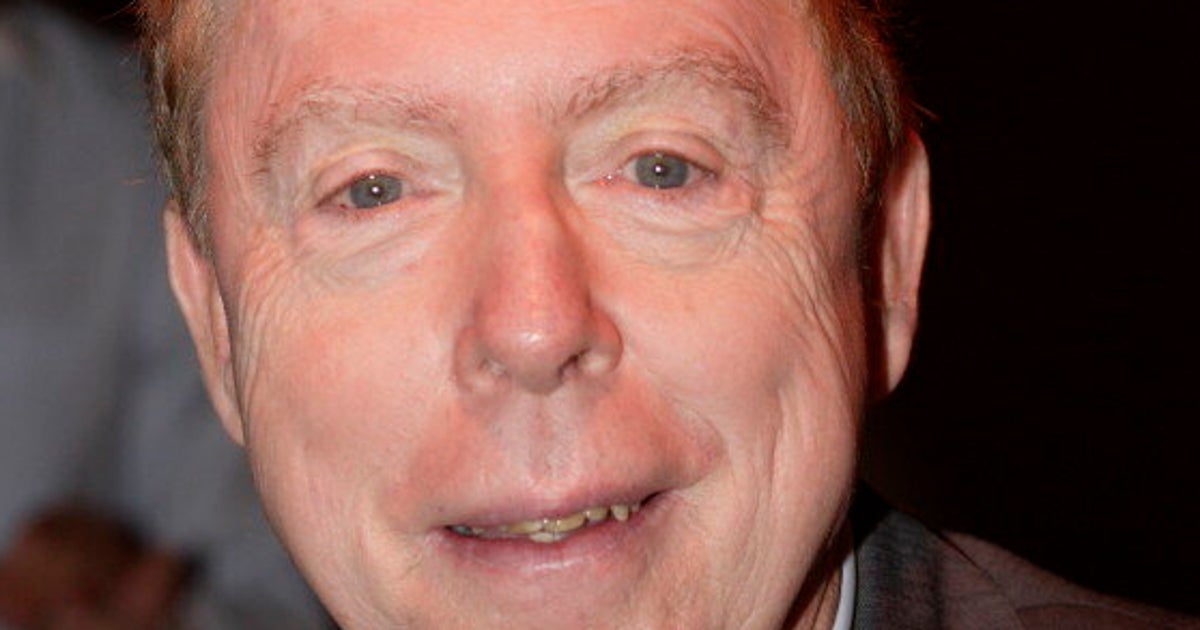 Gilles Latulippe: retour sur sa vie en quelques sketchs (VIDÉOS ...