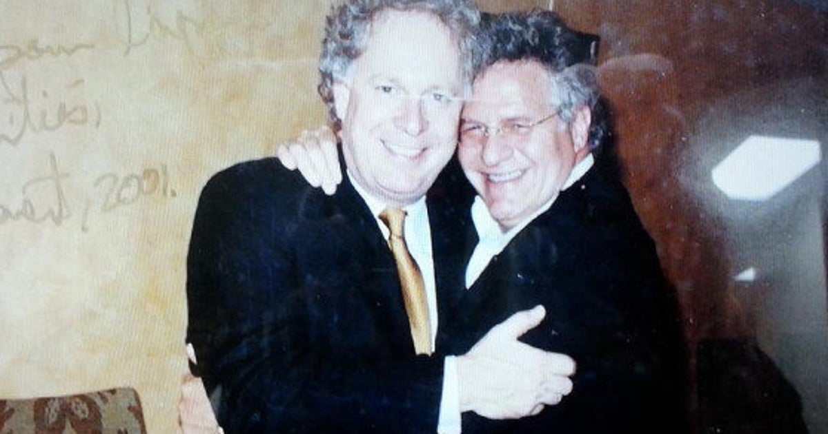 Tony Accurso a organisé un cocktail de financement et posé avec Jean ...