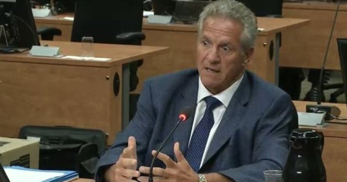 Commission Charbonneau: Tony Accurso soutient n'avoir jamais mélangé ...