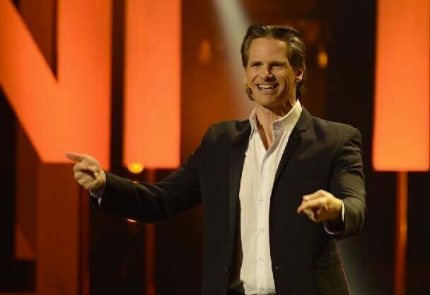 MusiMax célèbre les 40 ans de carrière de Claude Rajotte | HuffPost ...