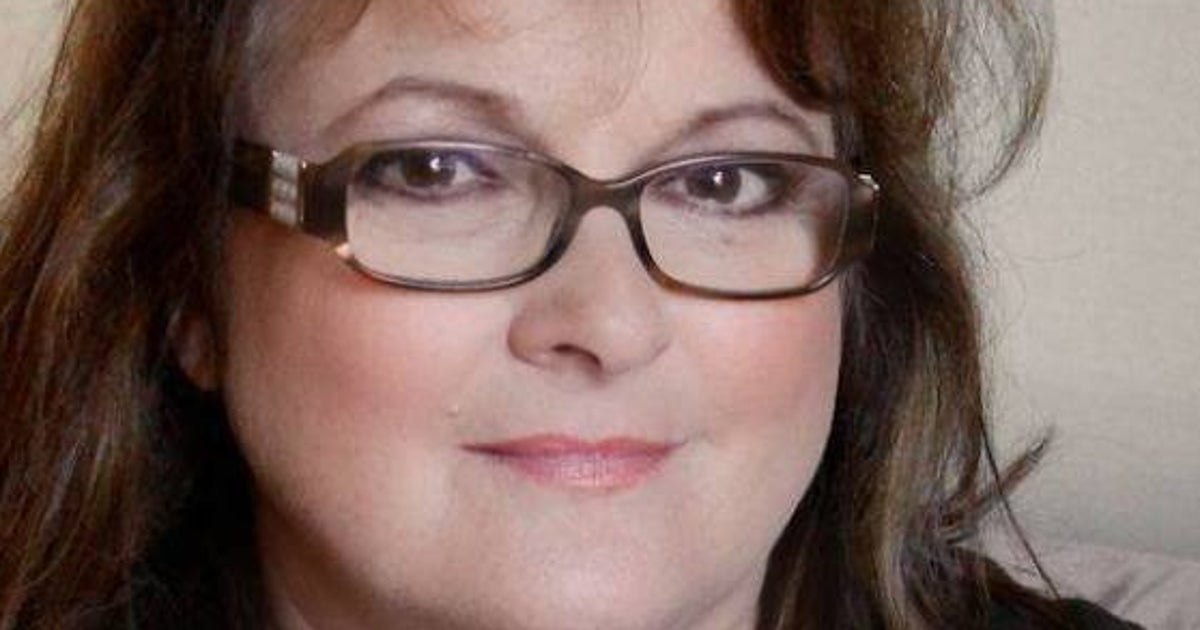 Livre : Lise Ravary écrit la biographie de Sonia Benezra | HuffPost ...