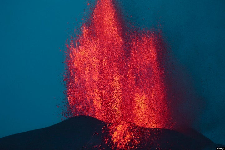 17 photos de lave volcanique qui vous donneront chaud | HuffPost Nouvelles