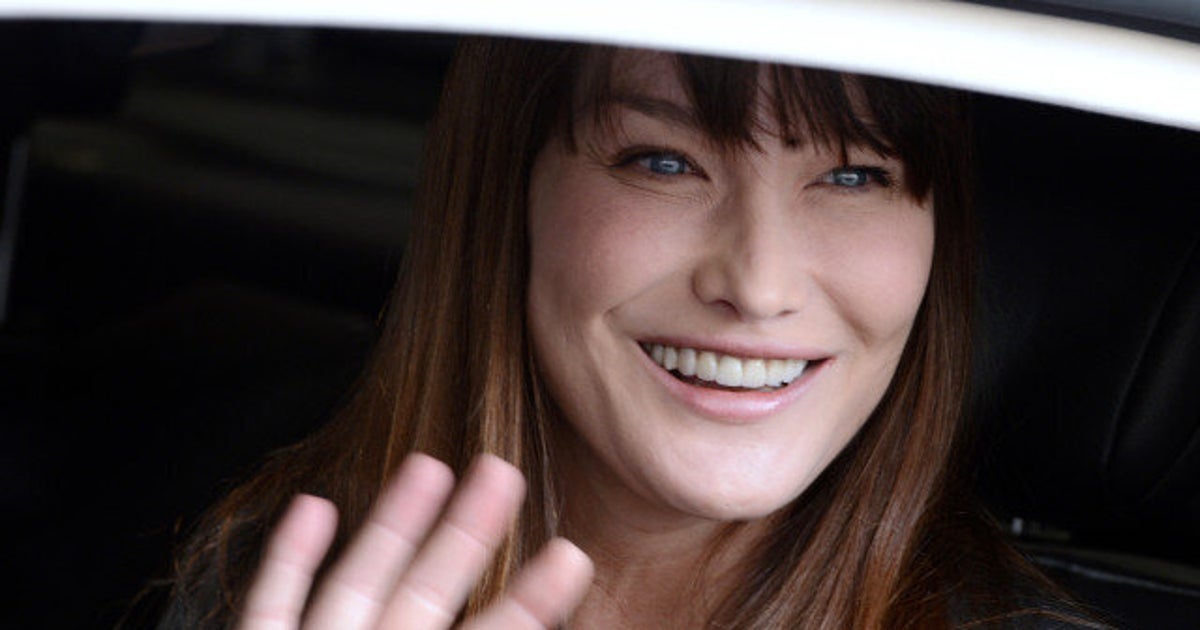 Carla Bruni-Sarkozy dans Vogue : "Dans ma génération, on n'a pas besoin ...