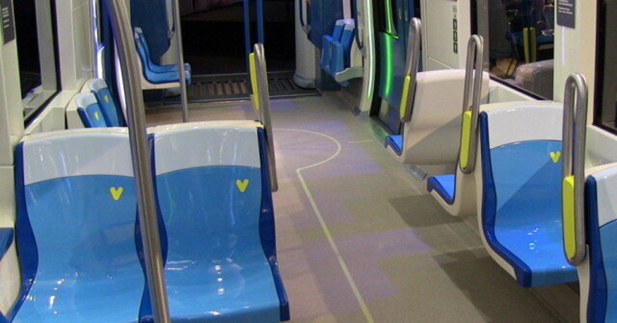 La STM expose une future voiture Azur du métro de Montréal (PHOTOS ...