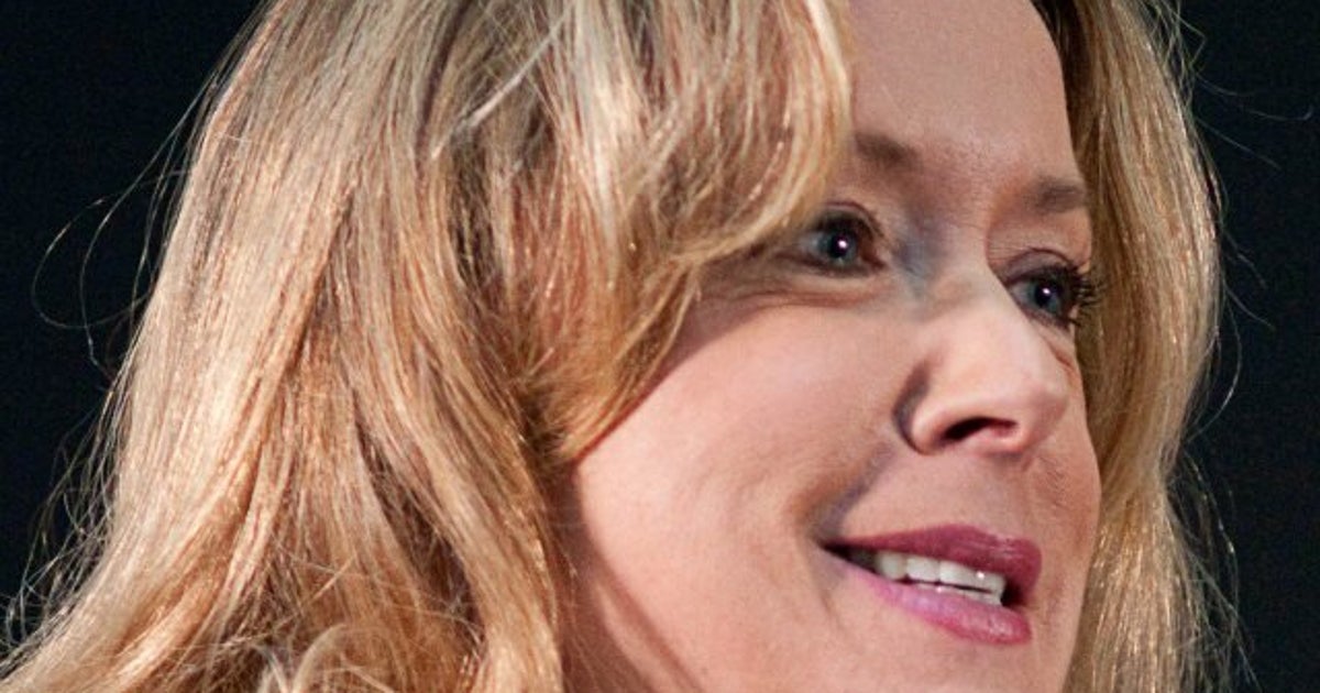 Esther Bégin Se Joindra à Stéphane Gendron à L'animation De «Face-à ...