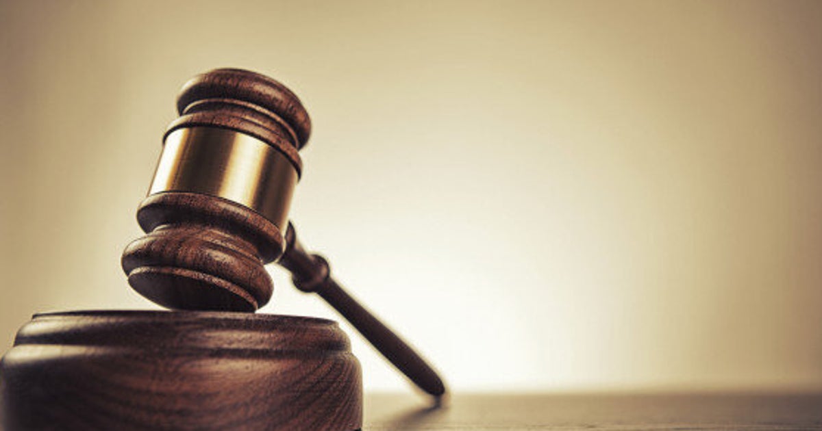 Le juge Robin Camp admet qu'il ne connaissait pas le droit criminel ...