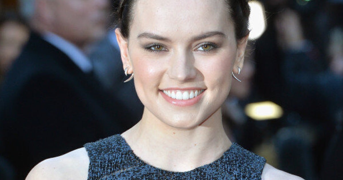 Daisy Ridley se moque des hashtags #NoFilter #NoMakeup (PHOTO ...