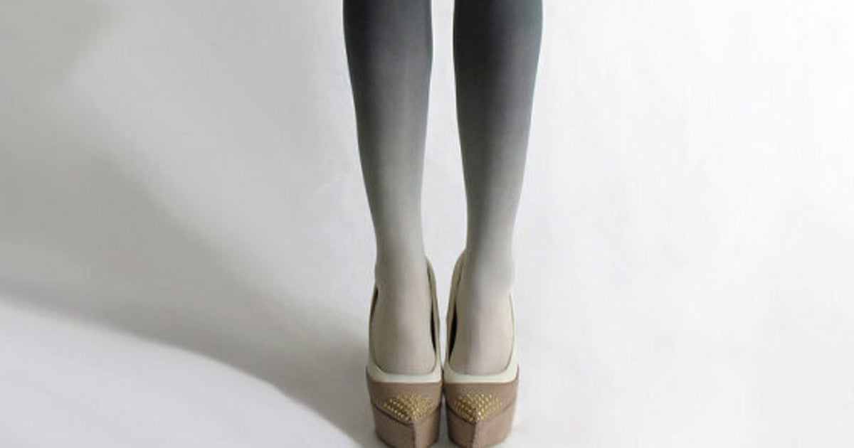 Incapable de choisir la couleur de vos collants? On a la solution ...