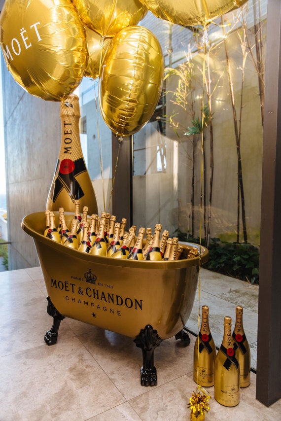How To Host The Ultimate House Party Like An A lister HuffPost News how-to-host-the-ultimate-house-party-like-an-a-lister-huffpost-news