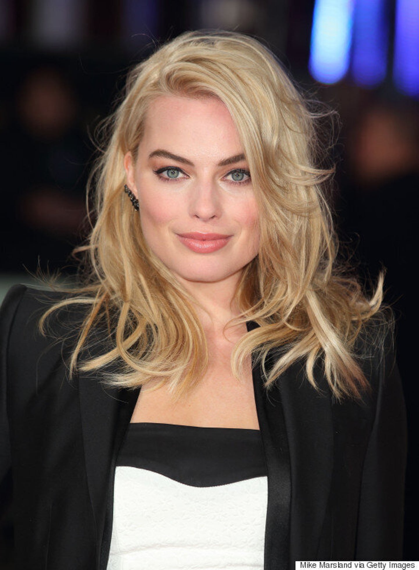 11 Hairstyles, One Margot Robbie | HuffPost News