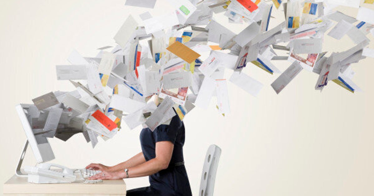 How To Sort Out Your Inbox When You're Drowning In Emails | HuffPost News