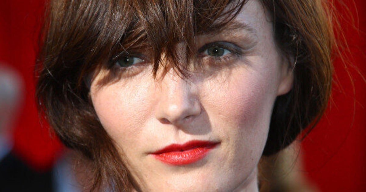 Sarah Blasko's Cover Of Bowie's 'Life On Mars' Is Pretty Much Perfect ...