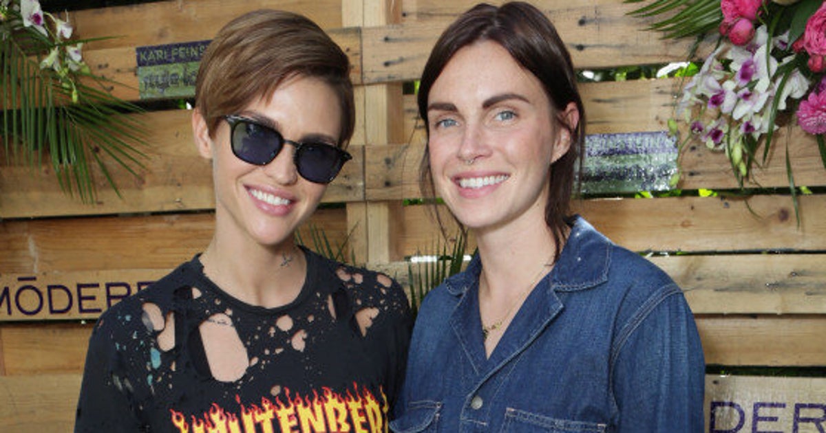 Ruby Rose And Phoebe Dahl Split, Designer Confirms | HuffPost News
