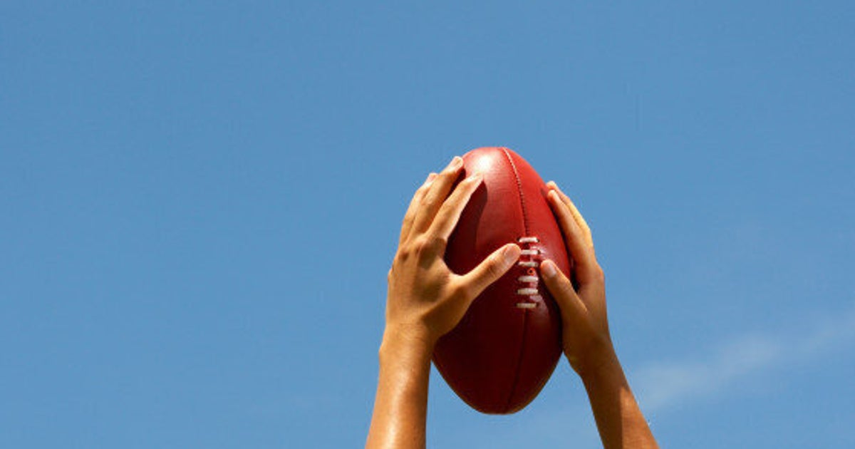 Why I Love The Footy Season | HuffPost Entertainment