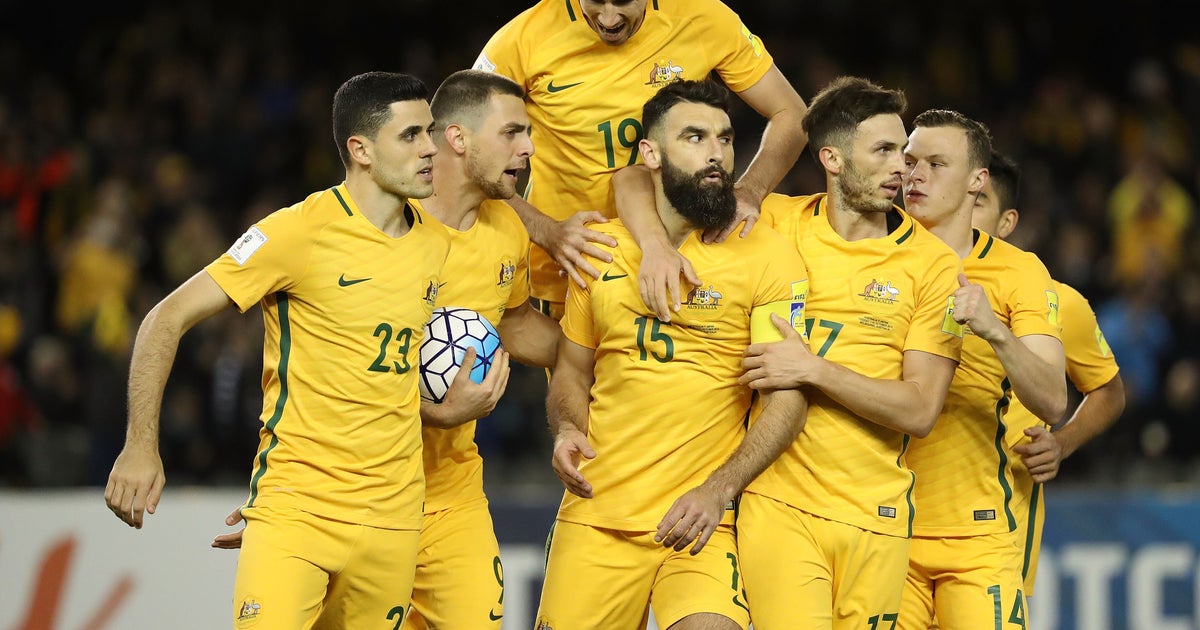 Socceroos Draw 1-1 With Japan In World Cup Qualifier | HuffPost Sport
